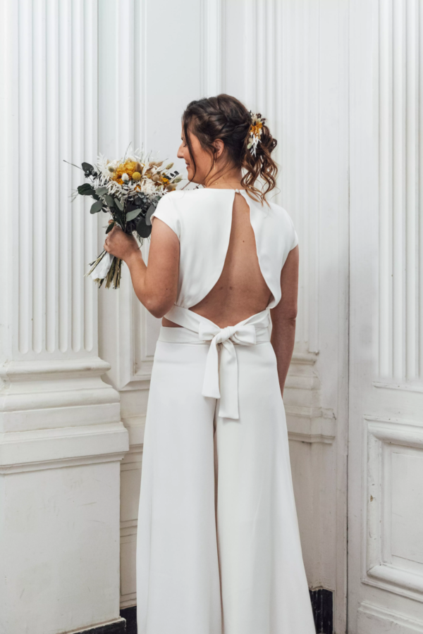 Ensemble de mariée sur-mesure Camille | The Wedding Explorer